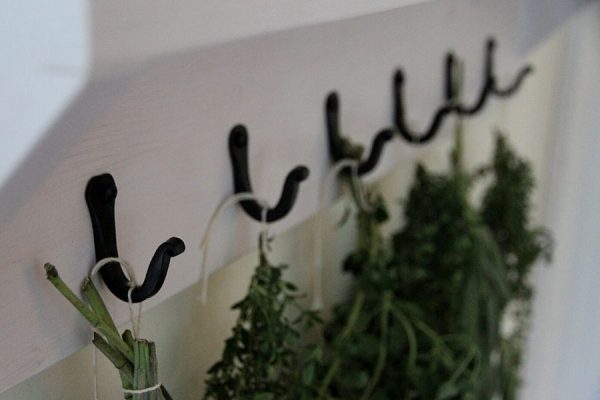 How to Make a Herbal Swag for Your Kitchen • A Traditional Life
